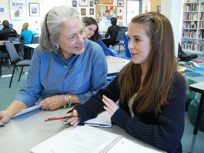 "World's Best Teacher" has Center on Learning