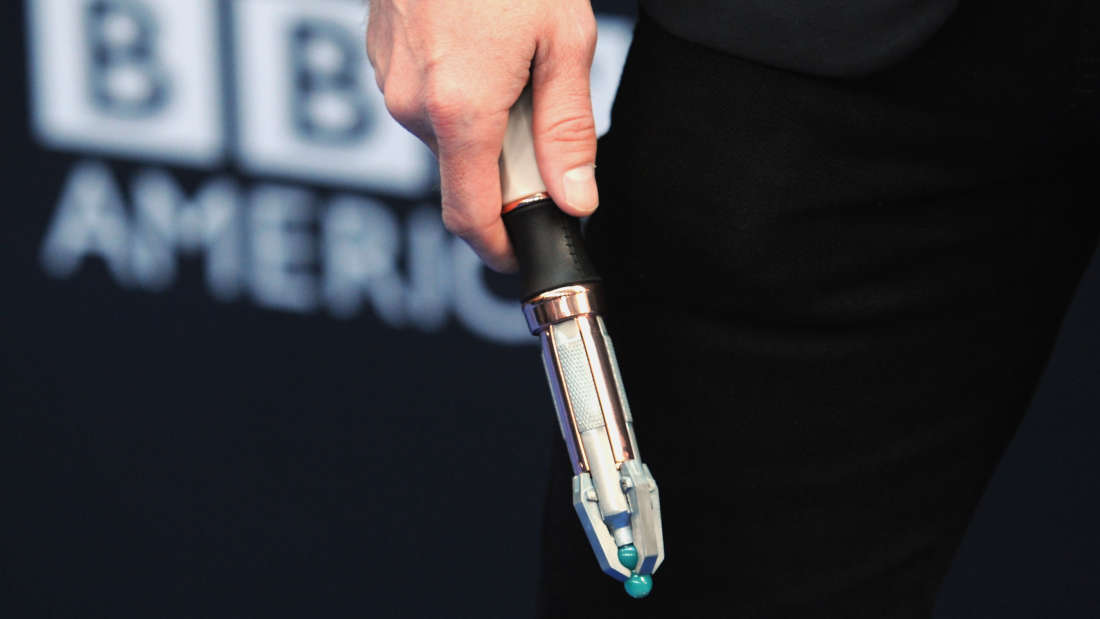 Researchers from Scotland Invented a Real Sonic Screwdriver